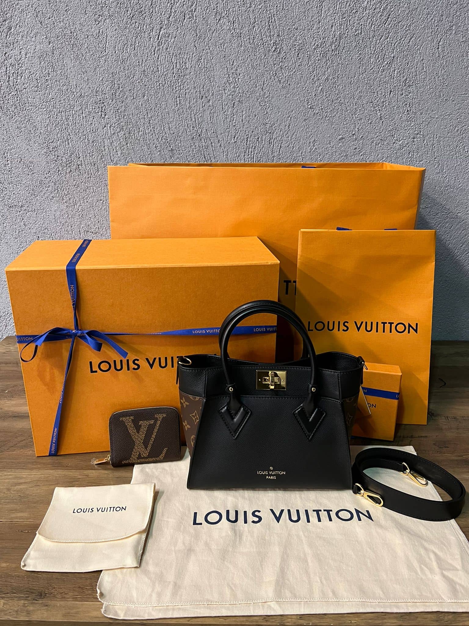 R.Kings "On My Side" Louis Vuitton Package - Competitions - R Kings ...
