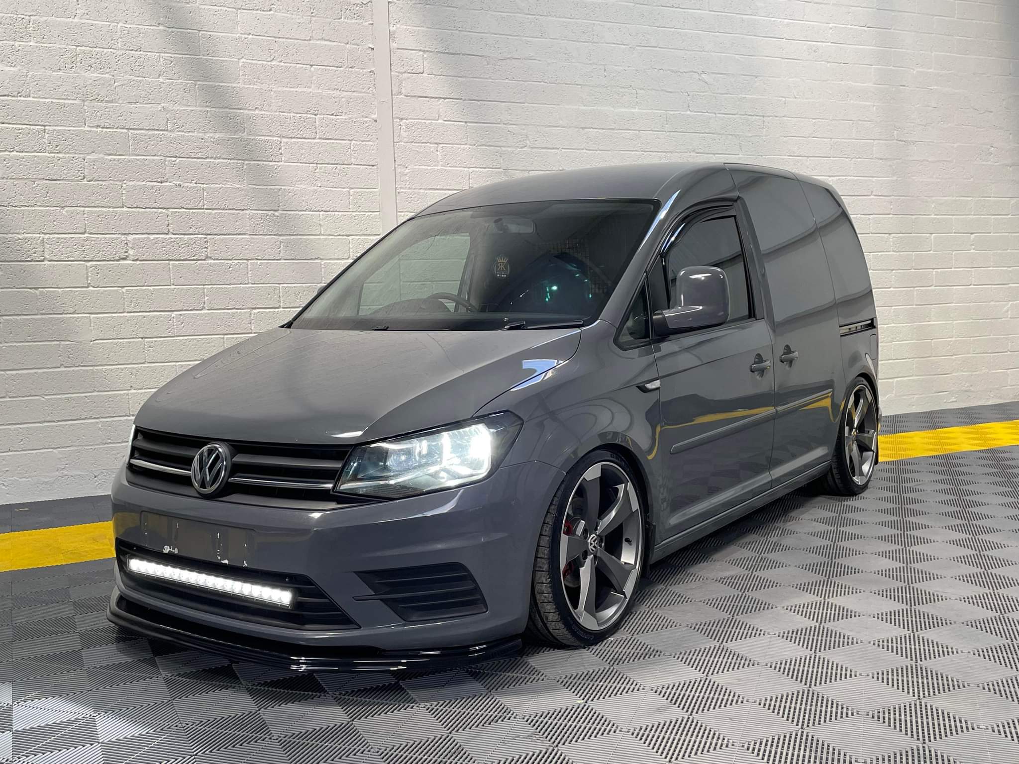 Vw Caddy C20 Trendline And 30pc DeWalt Toolkit