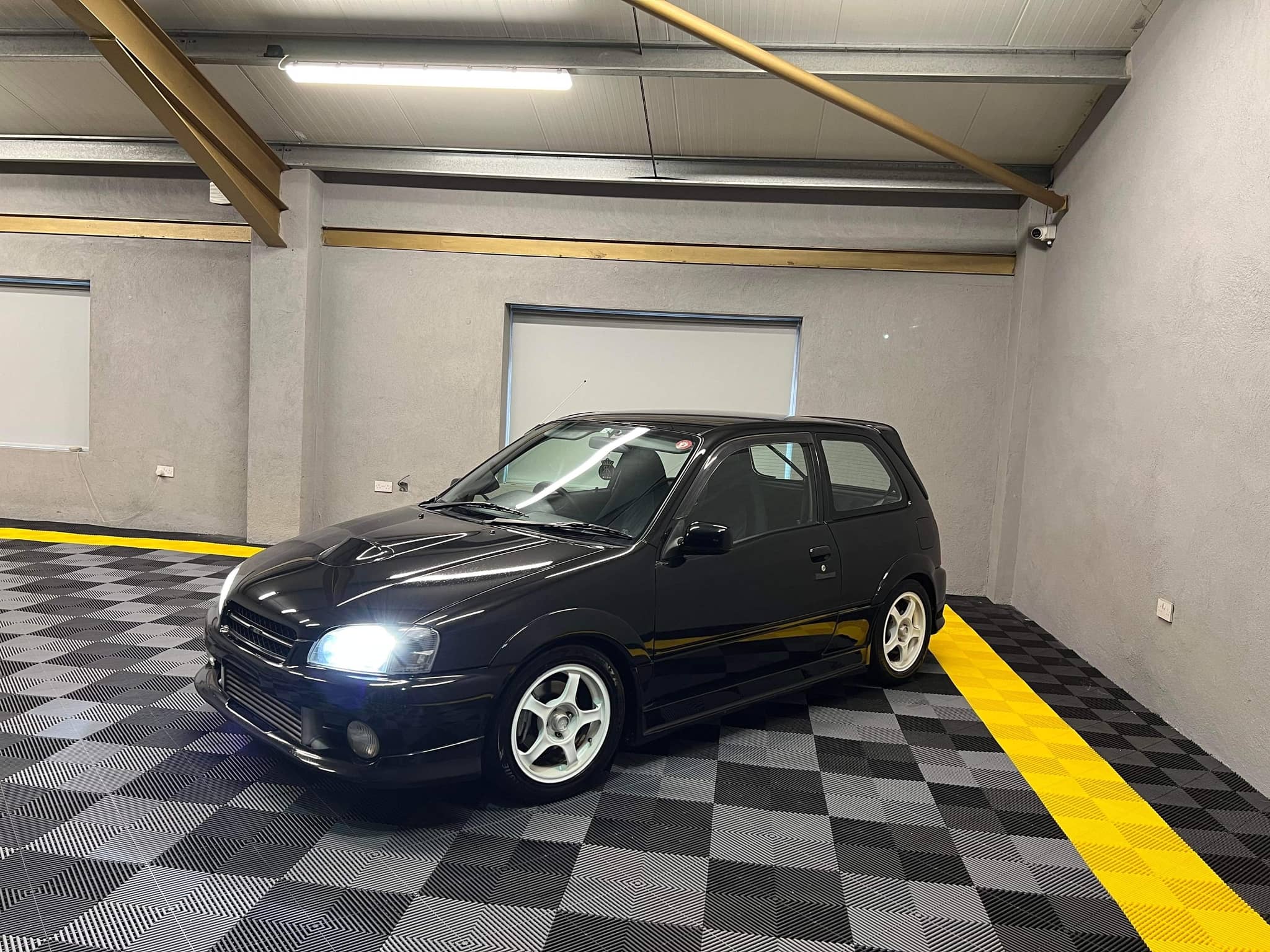 GUARANTEED DRAW TODAY AT 2PM - 1997 Toyota starlet Glanza V Turbo