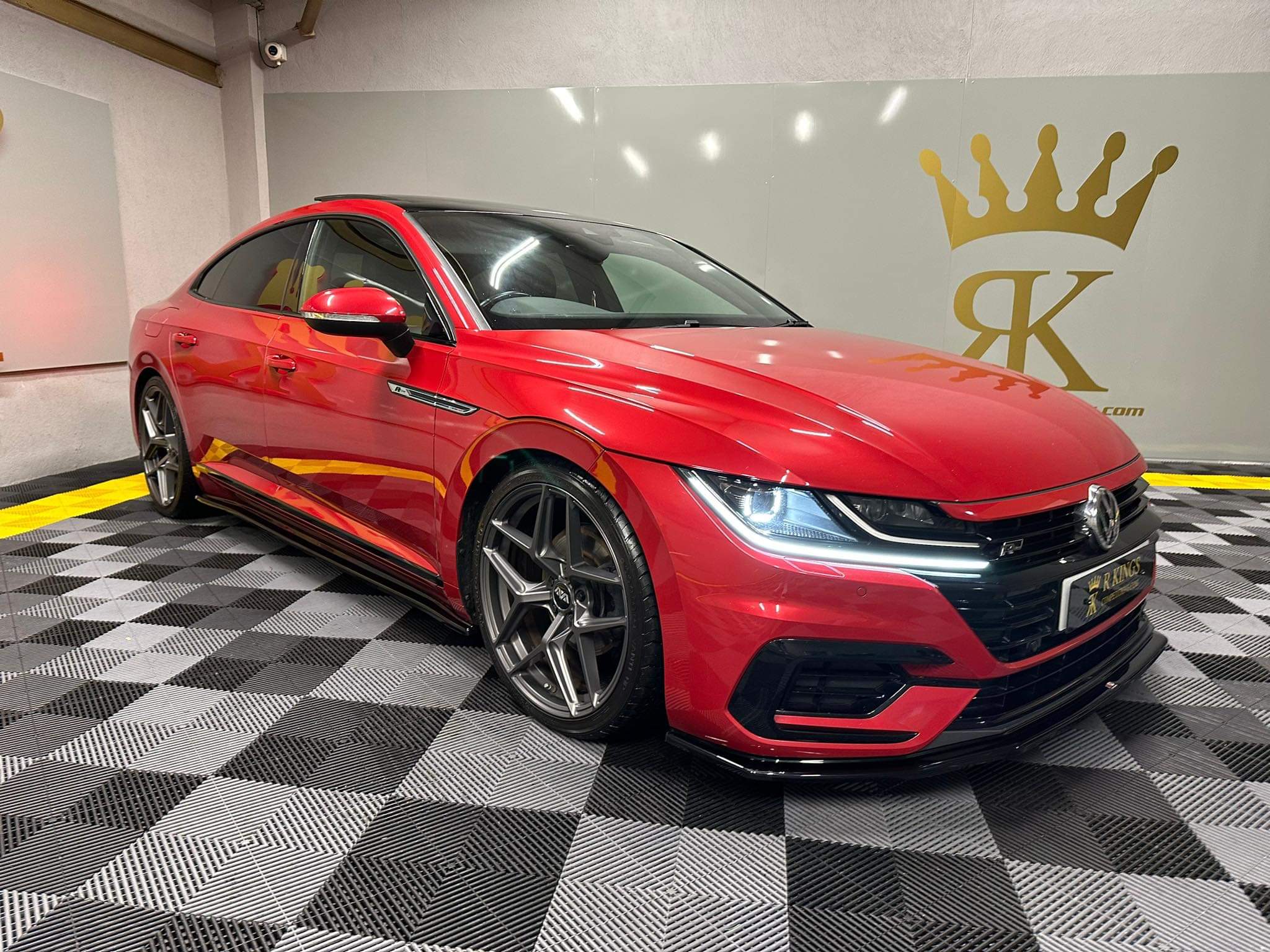 £19,000 OR 2019 Volkswagen Arteon 2.0TDI R-Line DSG - Competitions - R ...