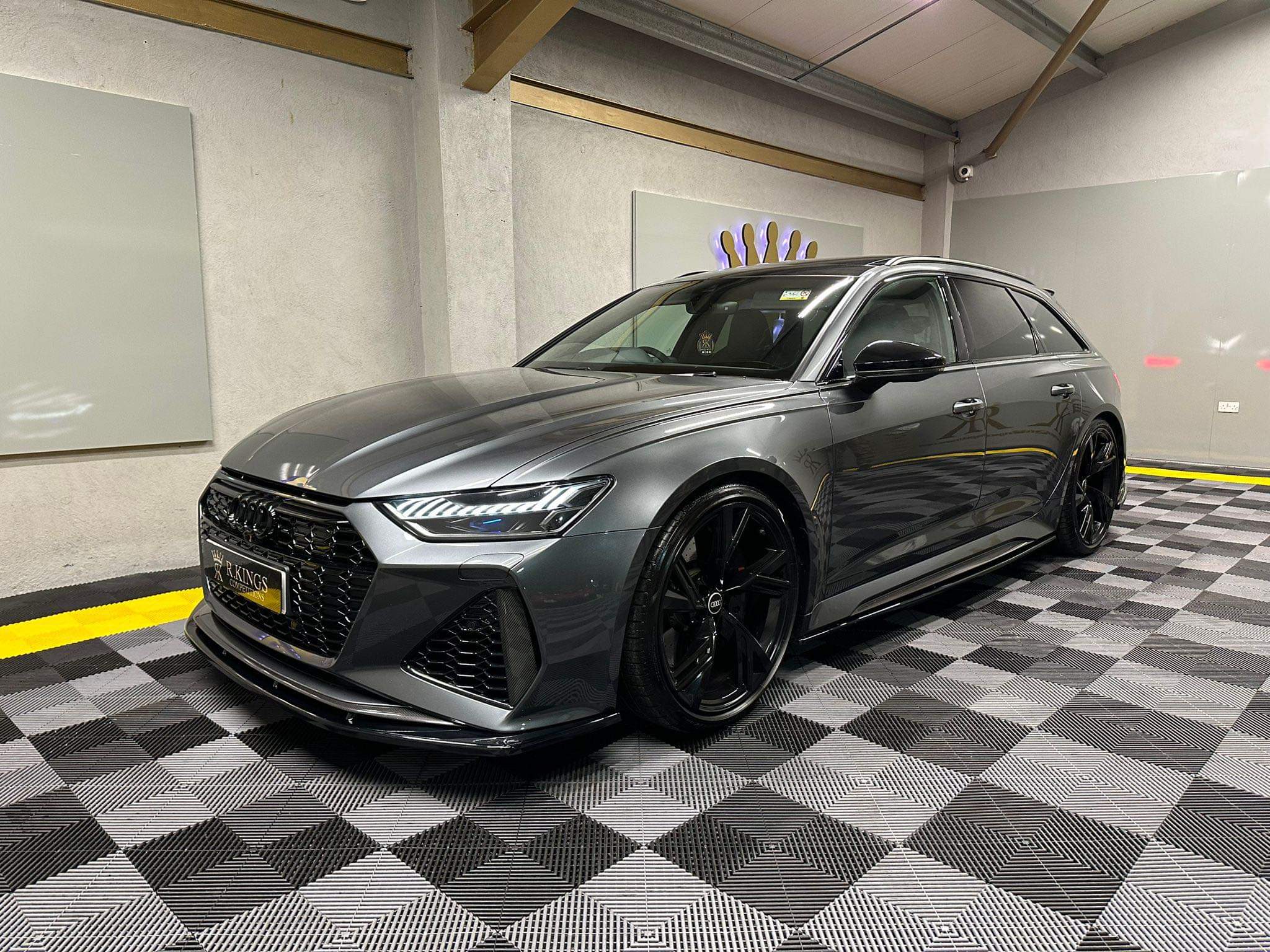 £75,000 OR 2021 Audi RS6 Avant Carbon Black Edition - Competitions - R ...