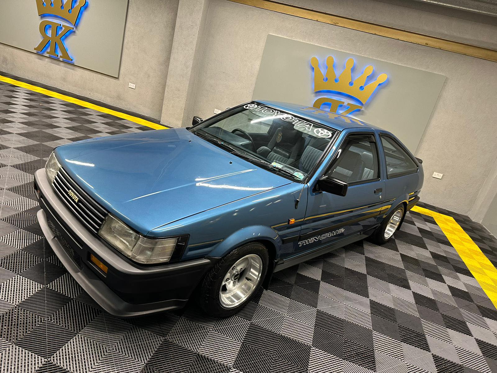£25,000 OR 83 Toyota Corolla GT Twincam - Competitions - R Kings ...
