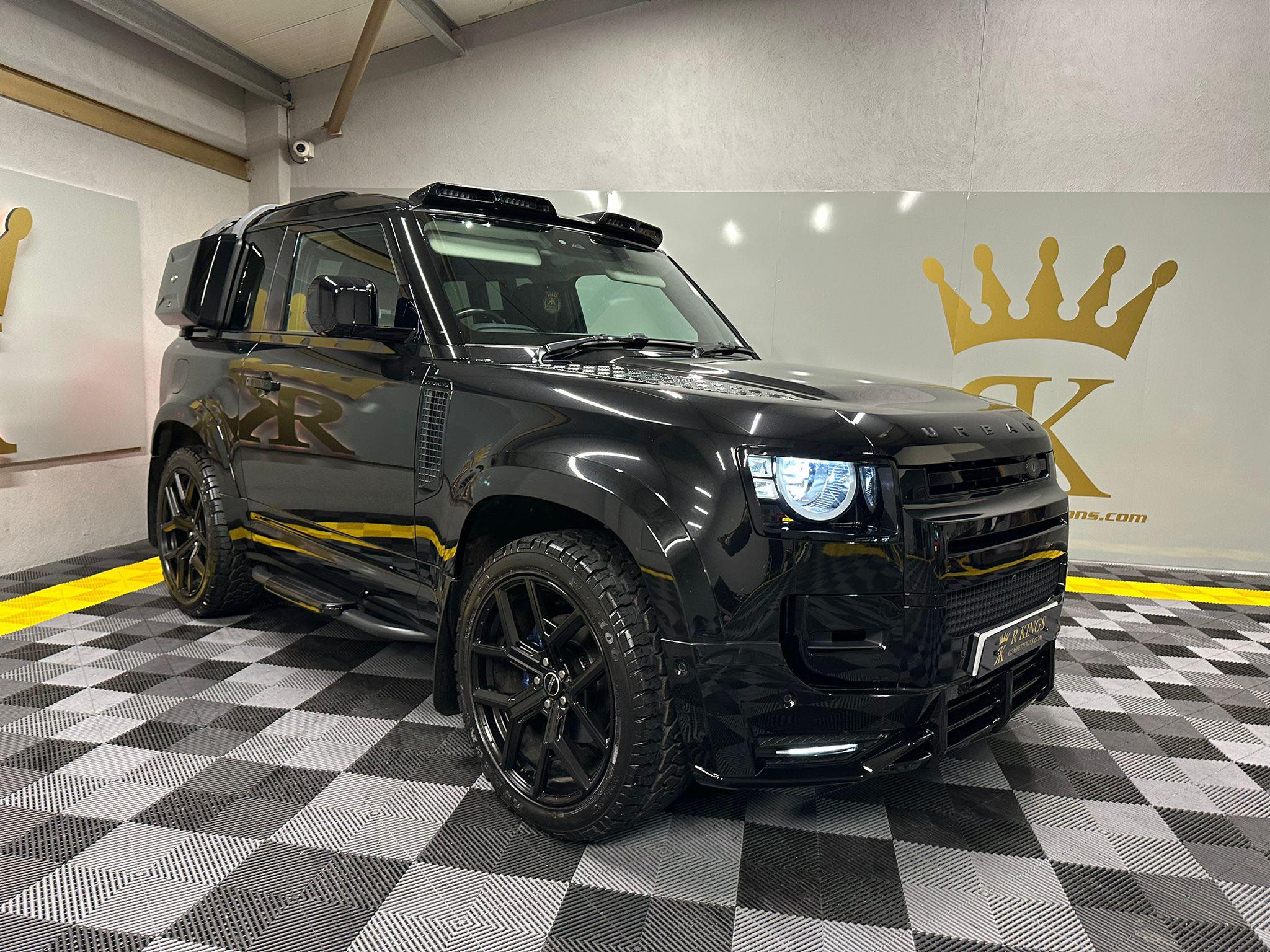 £60,000 OR Fully Loaded 2021 Defender 90 3.0 PLUS 100 Instant Win Prizes