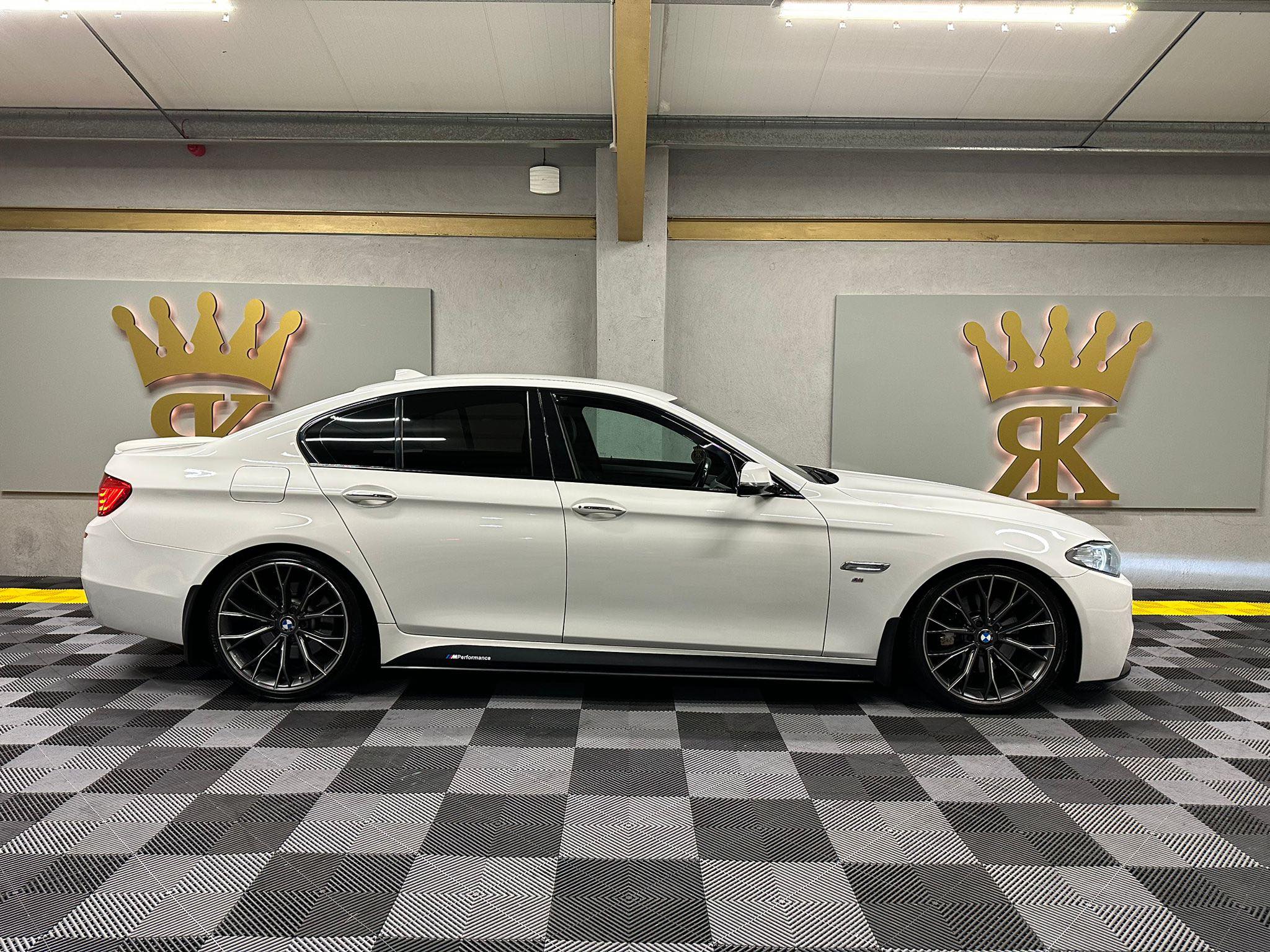 Alpine White BMW 535D MSport - Competitions - R Kings Competitions