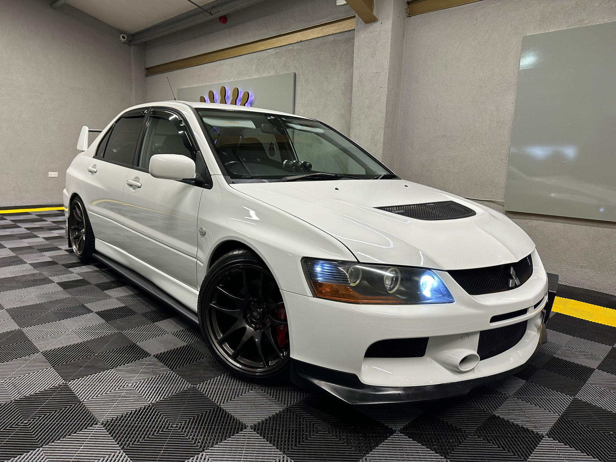 £22,000 OR 2005 Mitsubishi Evo 9 - Competitions - R Kings Competitions