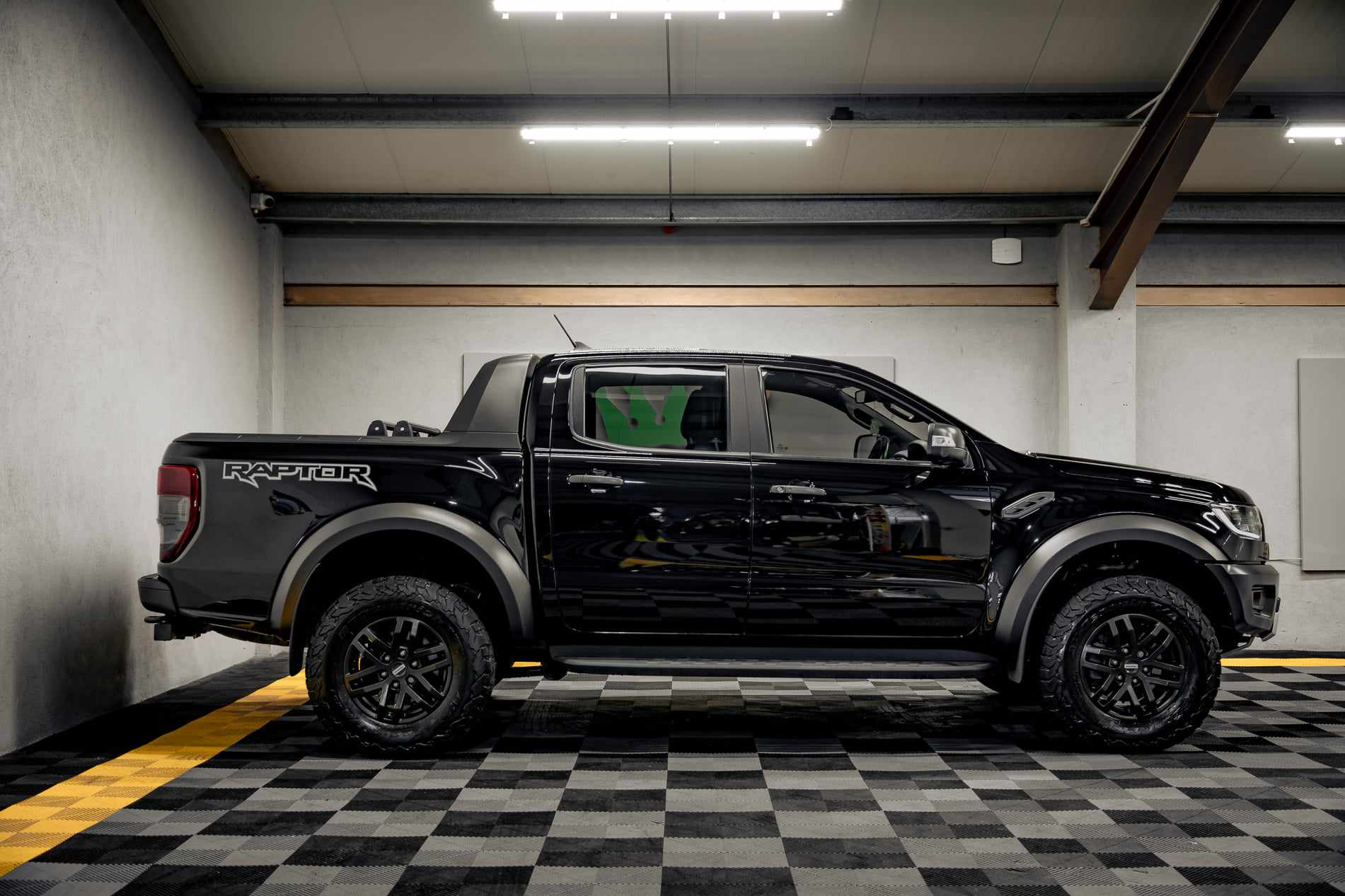 £25,000 or 2020 Ford Ranger Raptor 4x4 - Competitions - R Kings ...