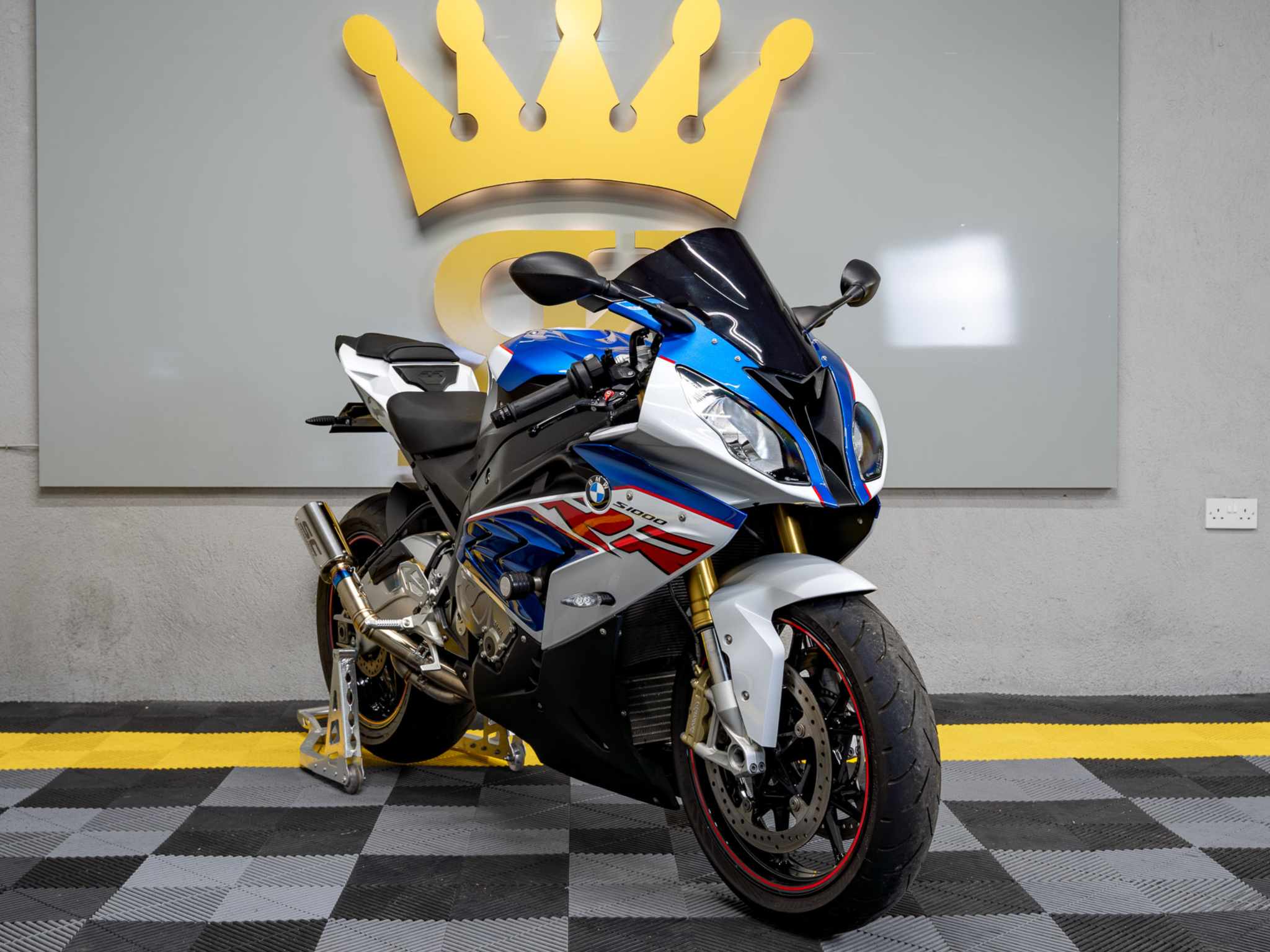 BMW S1000rr - Competitions - R Kings Competitions
