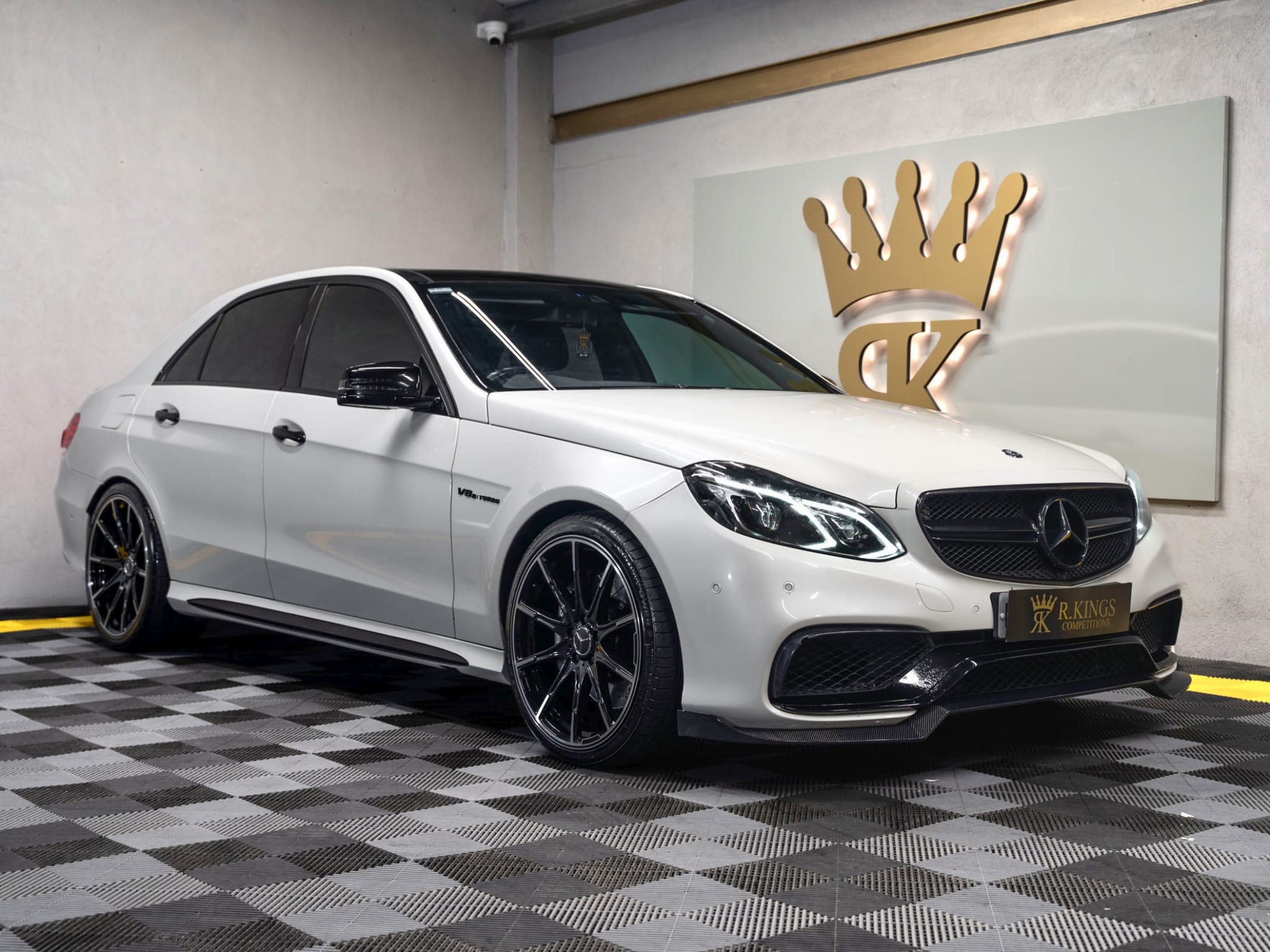 £15,000 OR 700bhp Mercedes E63 5.5 V8 Twin Turbo