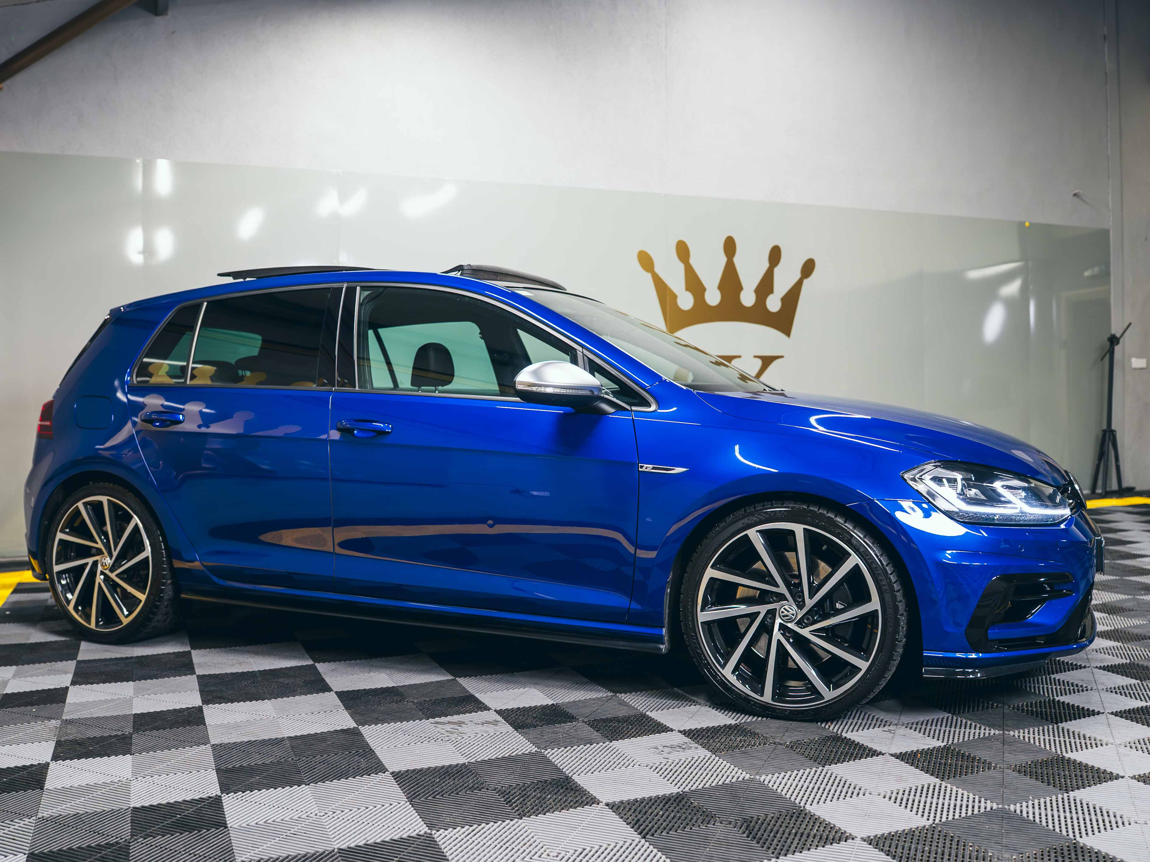 £25,000 OR Irish Reg Volkswagen Golf R 4Motion