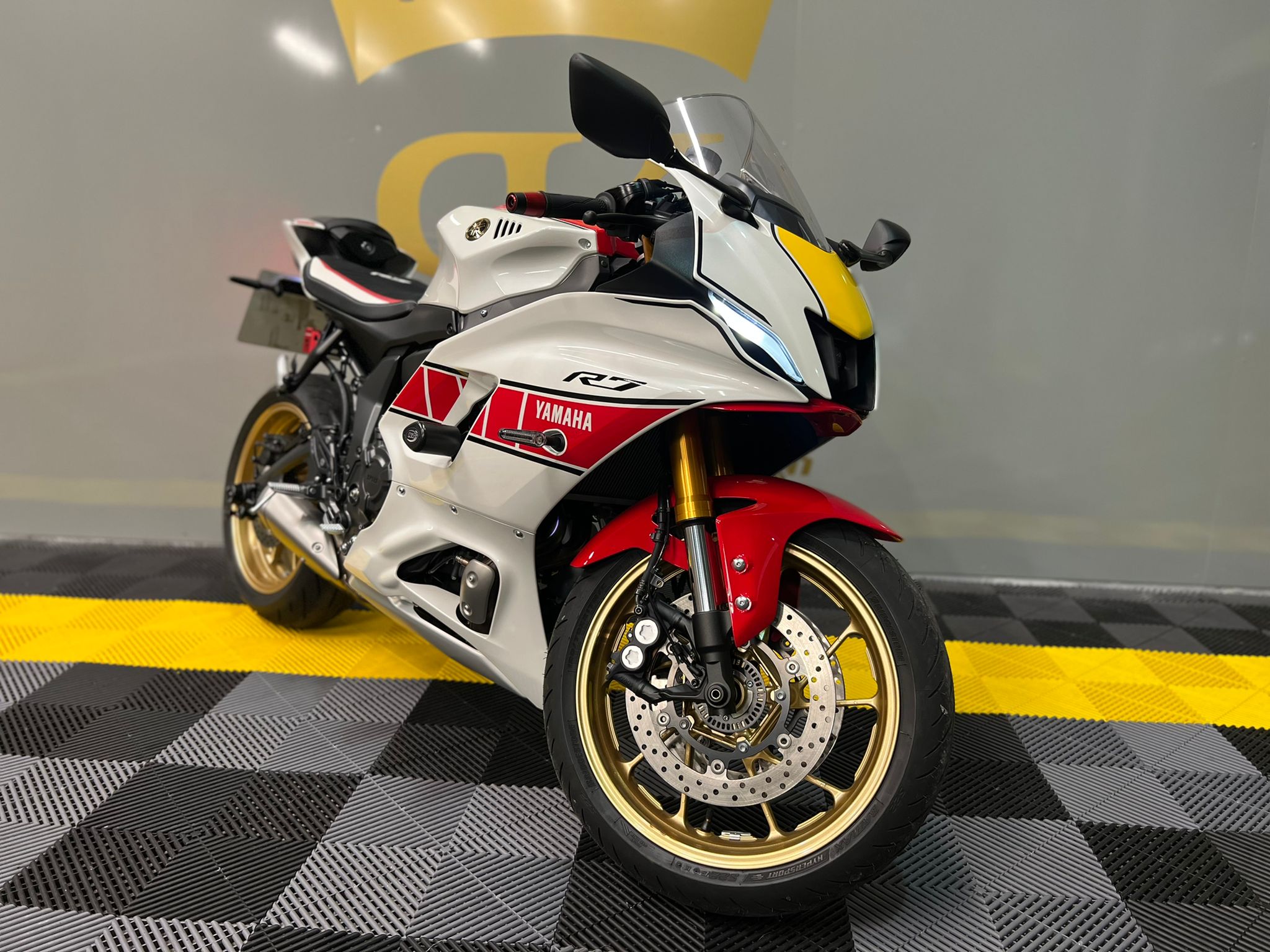 Brand New Yamaha R7 Limited Edition Irish Reg